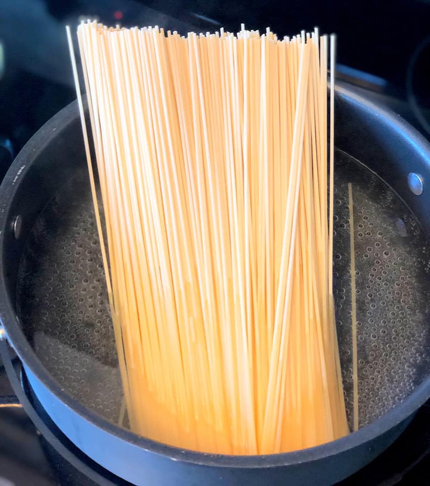 CACIO E PEPE - Let's Cook Some Food
